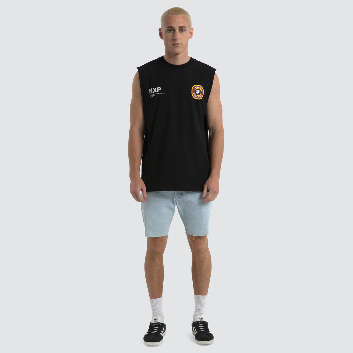 Carlton Draught Drummond Relaxed Fit Muscle in Jet Black | NXP