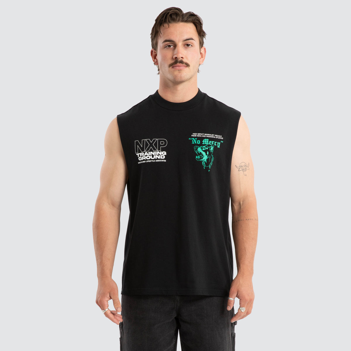 Conrad Raptor Muscle Jet Black | NXP
