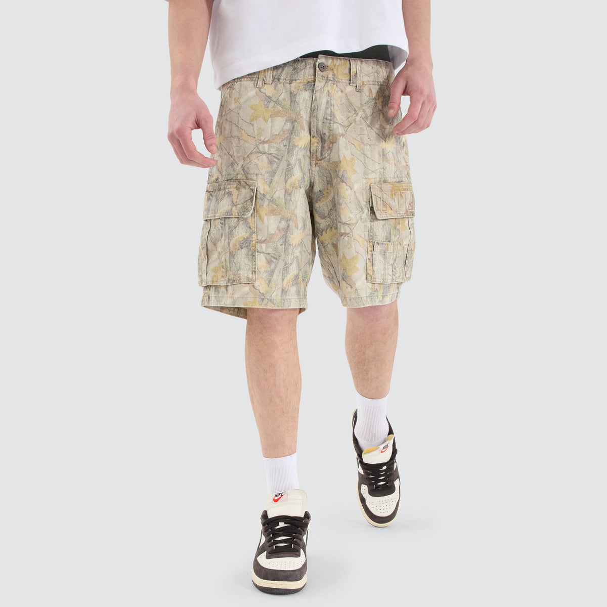 Colby Cargo Shorts in True Camo | NXP