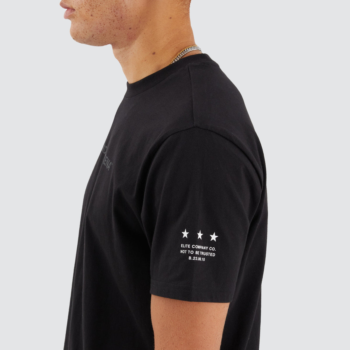 Extension Dual Curved Tee in Black & Grey | Nena and Pasadena | NXP