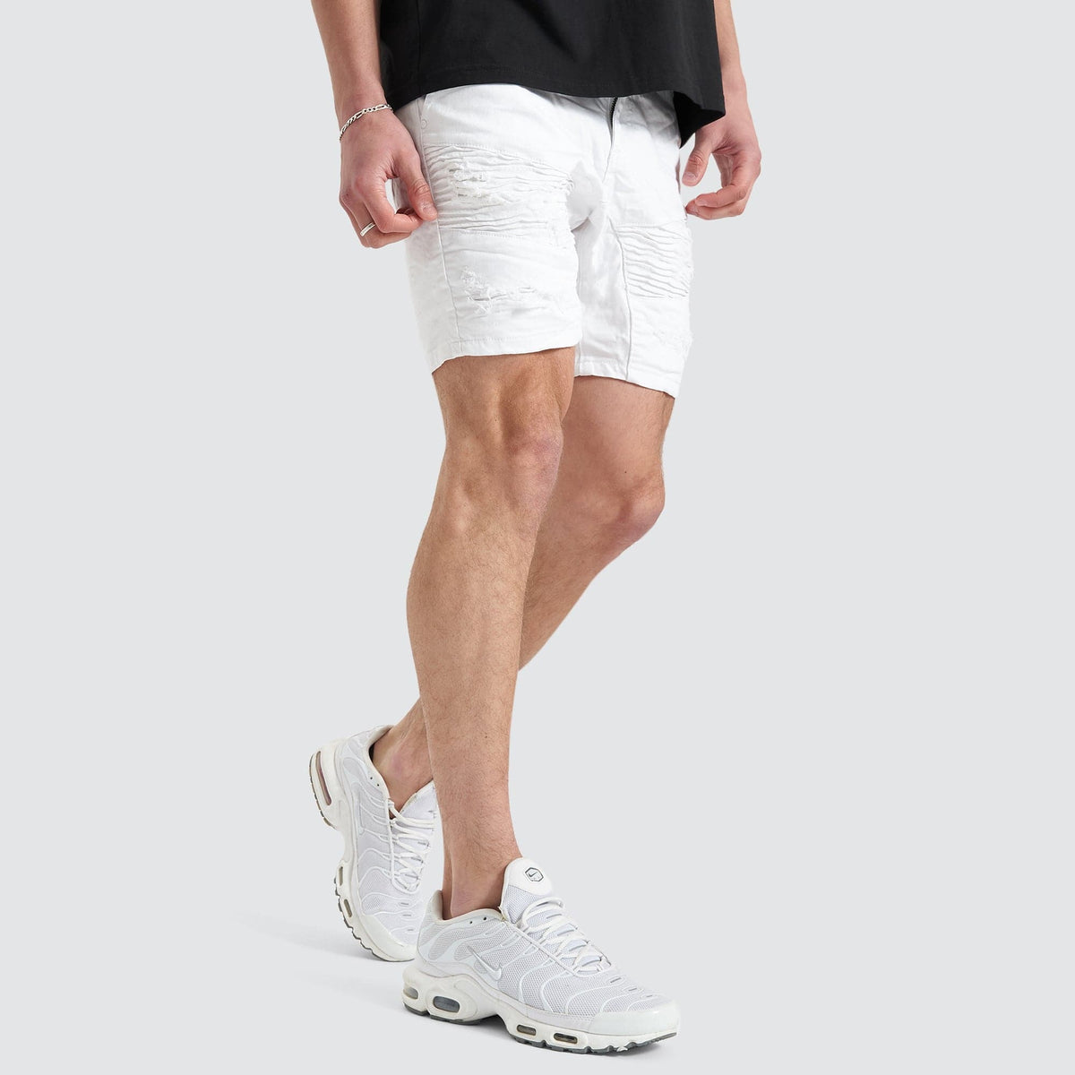 Hellcat Denim Shorts in White | Nena and Pasadena | NXP
